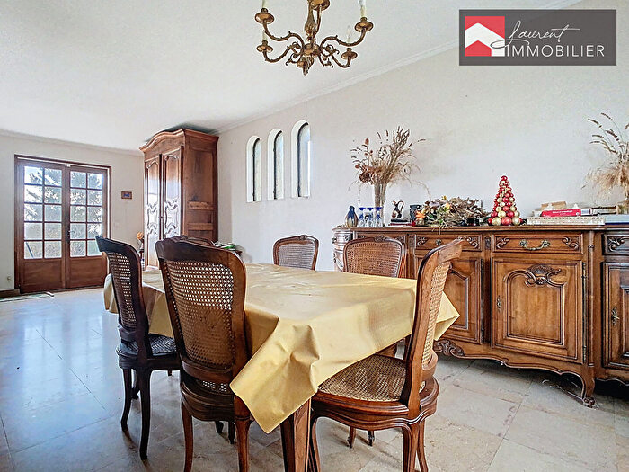 Maison à vendre - Tournus - 6 pièces - 5 chambres