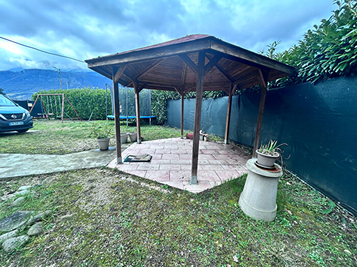 Appartement à louer - Pontcharra - 4 pièces - 3 chambres