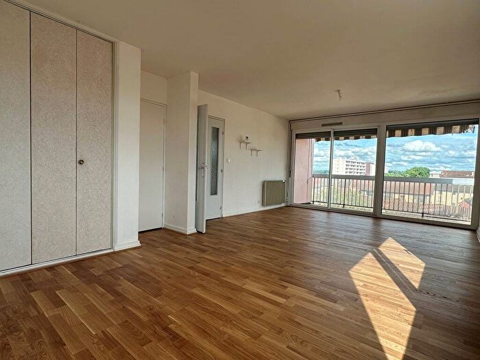 Appartement à louer - Villefranche-sur-Saône - 3 pièces - 1 chambre