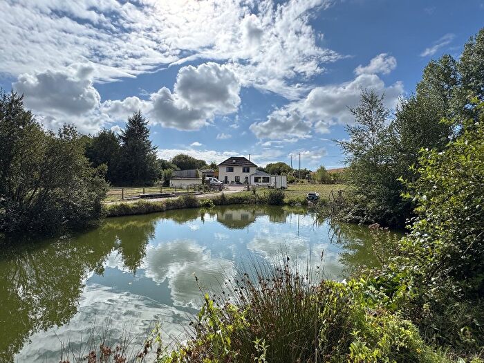 Maison 9 pièces à Vauville, à vendre