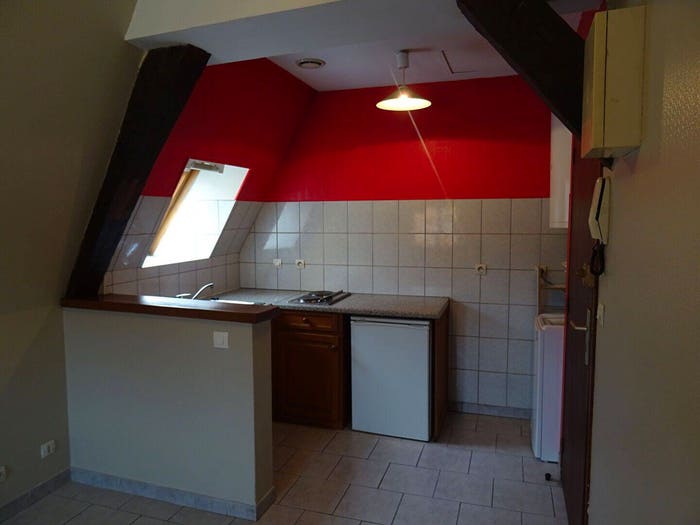 Appartement 1 pièce à Palais de Justice-Saint Eusebe-Pont, Auxerre, à louer