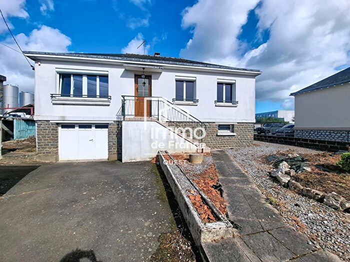 Maison à louer - Évron - 4 pièces - 2 chambres