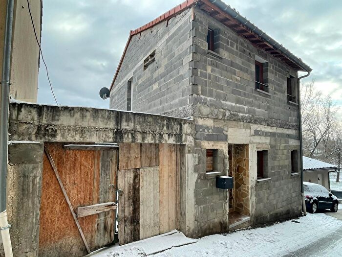 Maison à vendre - Pont-du-Château - 4 pièces - 3 chambres