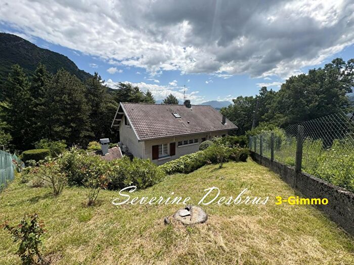 Maison à vendre - Saint-Martin-le-Vinoux - 9 pièces - 6 chambres