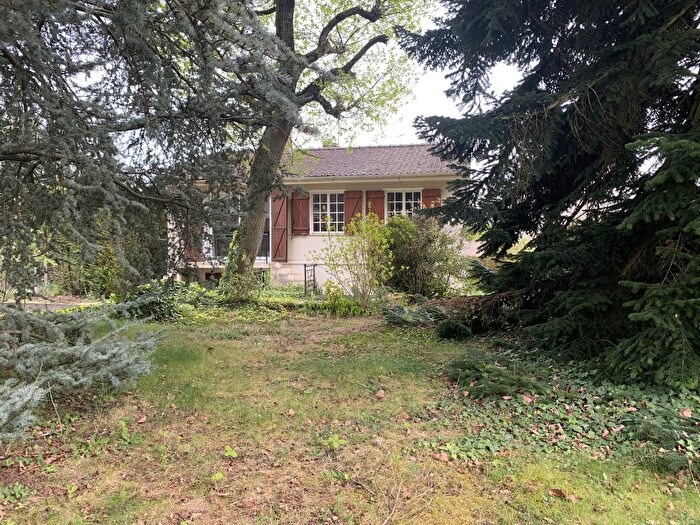 Maison 6 pièces à Breuillet, à vendre