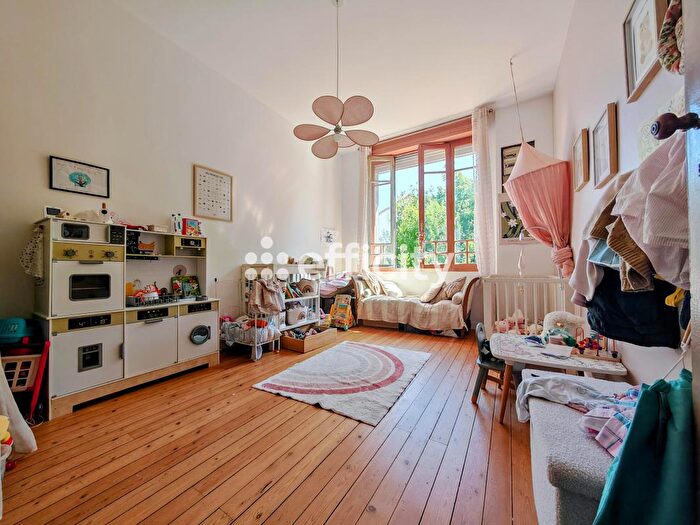 Appartement 5 pièces à vendre à Le Bouscat, Centre-ville, Robert Schuman