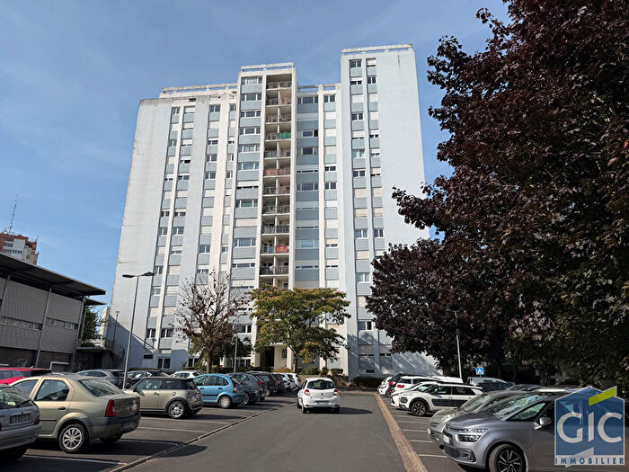 Hérouville-Saint-Clair, Grand Parc, Belles Portes : Appartement 4 pièces à vendre