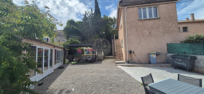 Maison à vendre - Saint-Raphaël - 8 pièces - 5 chambres