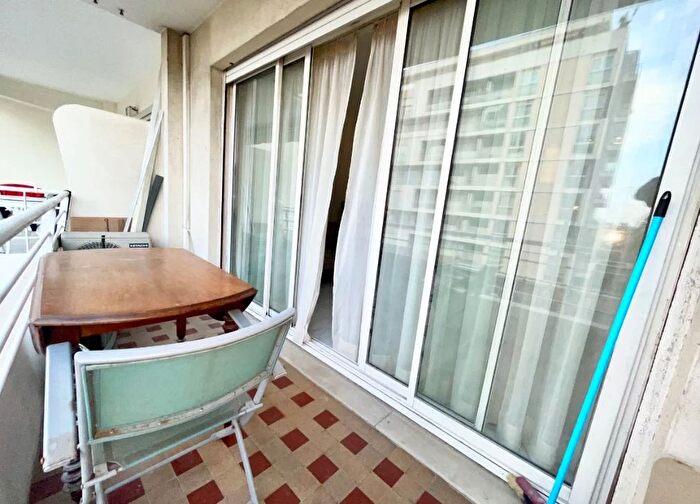 Appartement à louer - Cannes - 1 pièce