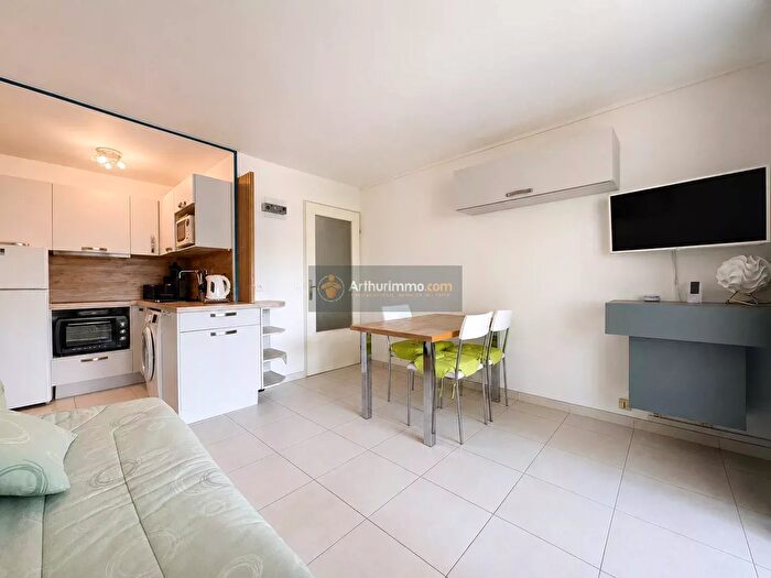 Appartement 2 pièces à vendre - Fréjus, Villeneuve