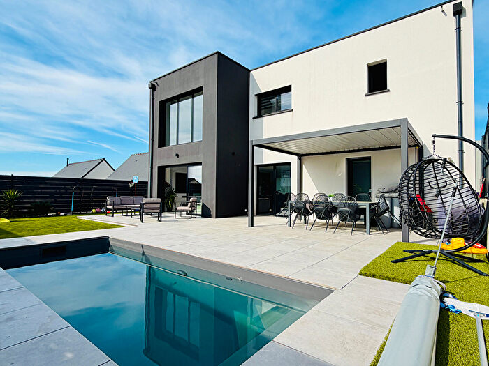 Maison à vendre - Crevin - 6 pièces - 3 chambres