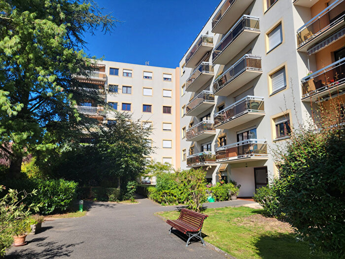 Appartement à vendre - Melun - 4 pièces - 3 chambres