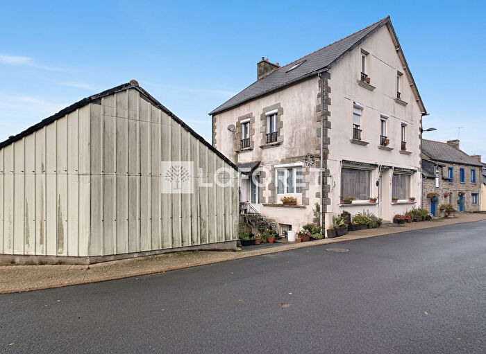 Maison à vendre - Ménéac - 6 pièces - 4 chambres