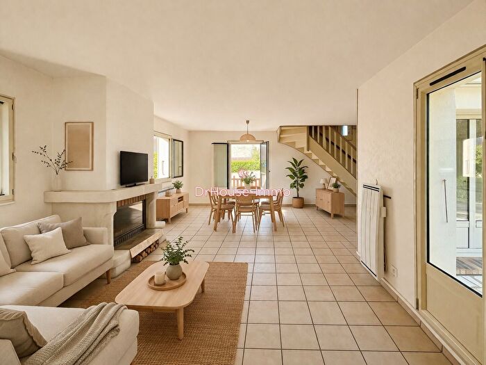 Maison à vendre - Montévrain - 5 pièces - 4 chambres