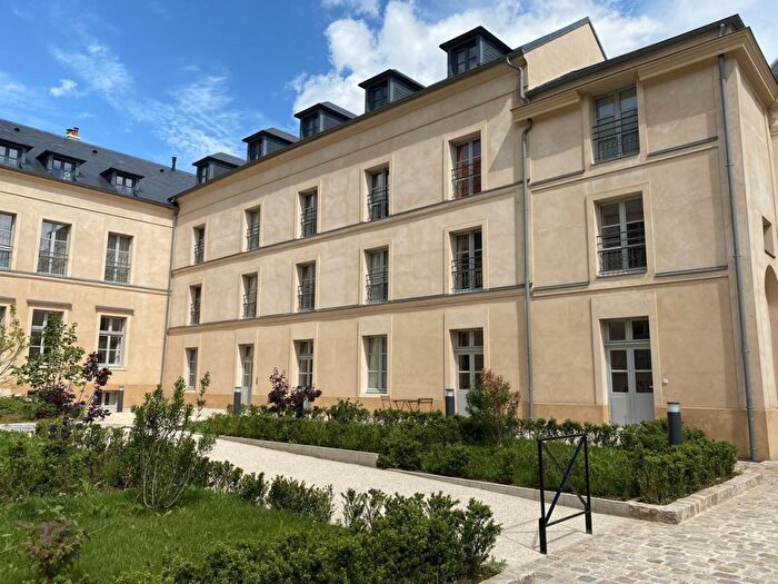 Appartement à louer - Versailles, Saint-Louis - 2 pièces - 1 chambre