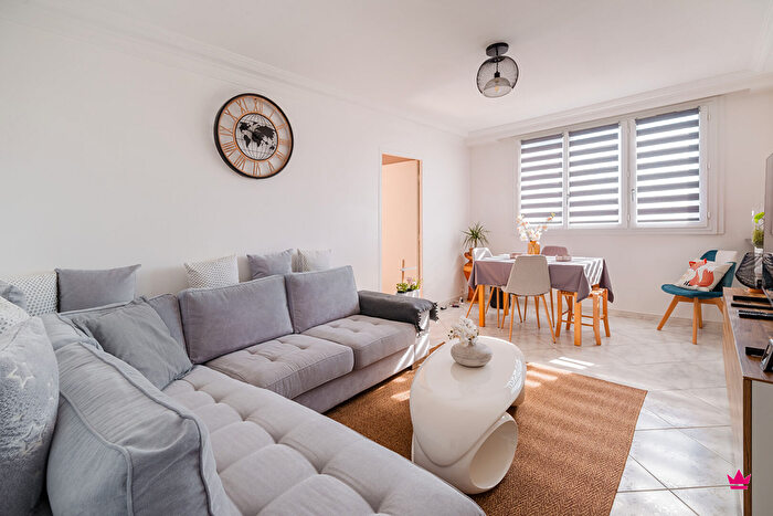 Appartement à vendre - Villeurbanne, Buers - 4 pièces - 3 chambres