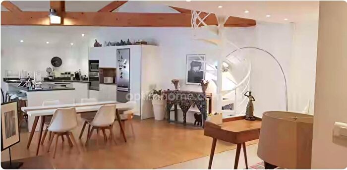 Appartement à vendre - Saint-Rémy-de-Provence - 3 pièces - 2 chambres