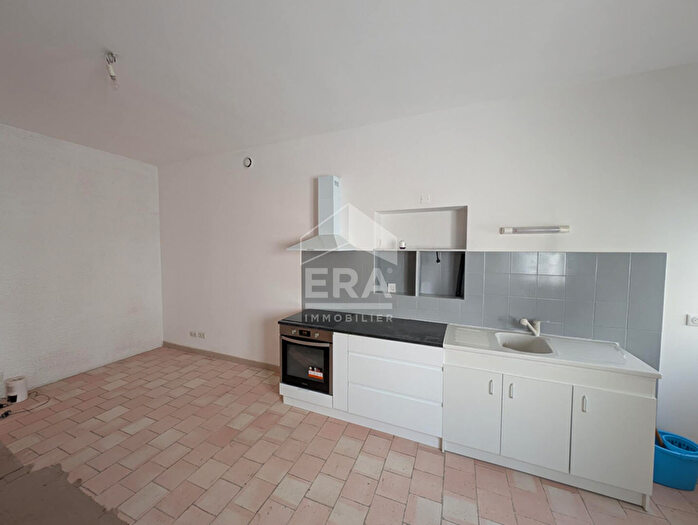 Maison à vendre - Montpon-Ménestérol - 3 pièces - 2 chambres