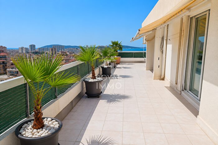 Toulon, Haute-ville - Appartement 2 pièces à vendre