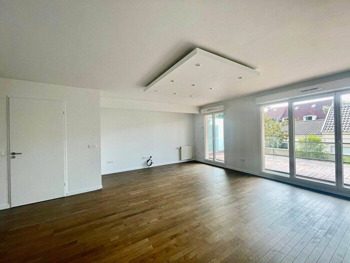A Sisley, Villeneuve-la-Garenne : Appartement 3 pièces à louer
