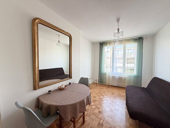 Appartement 2 pièces à louer à Reine-Mairie, Boulogne-Billancourt