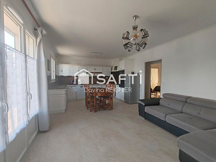 Appartement à louer - Saintes, Saint-Sorlin, La Récluse - 3 pièces - 2 chambres