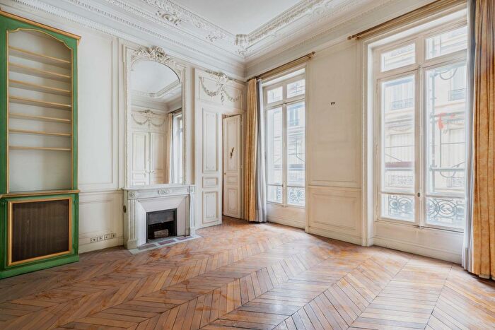 Appartement 4 pièces à Paris 8ème, Monceau, Malesherbes, à vendre