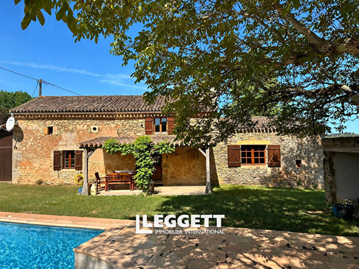 Maison à vendre - Gavaudun - 5 pièces - 3 chambres