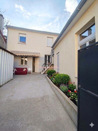 Maison 5 pièces à Aubervilliers, Maladerie, Emile Dubois, à vendre