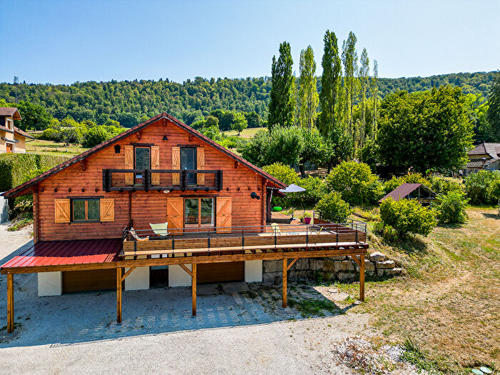 Maison 7 pièces à vendre - Roche-lès-Clerval
