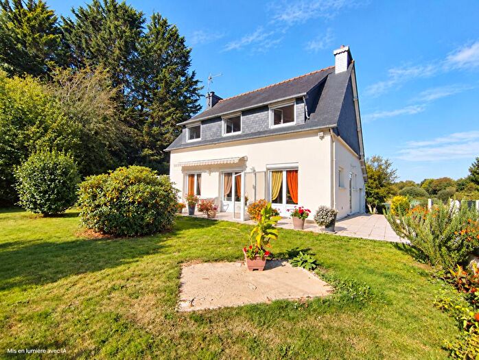 Maison 7 pièces à vendre à Grâces
