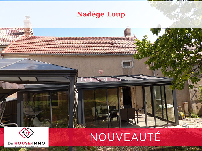 Maison à vendre - Taingy - 8 pièces - 4 chambres