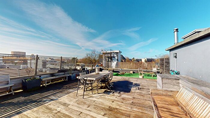 Appartement à vendre - Clamart, Plaine - 4 pièces - 3 chambres