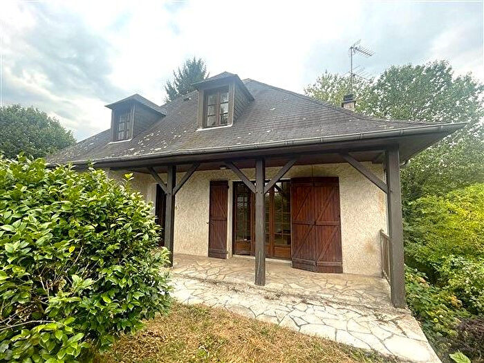 Maison à vendre - Albussac - 6 pièces - 4 chambres