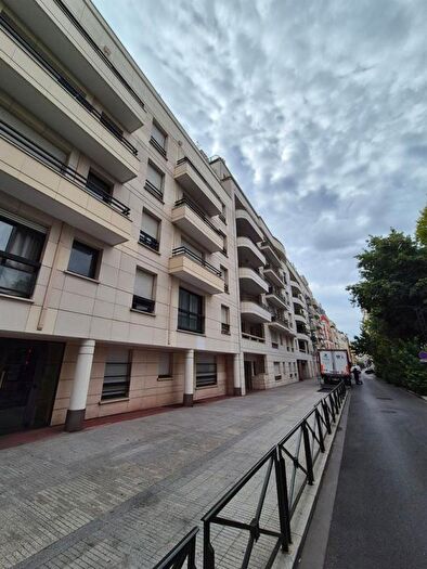 Appartement 2 pièces à louer à Levallois-Perret, Collange
