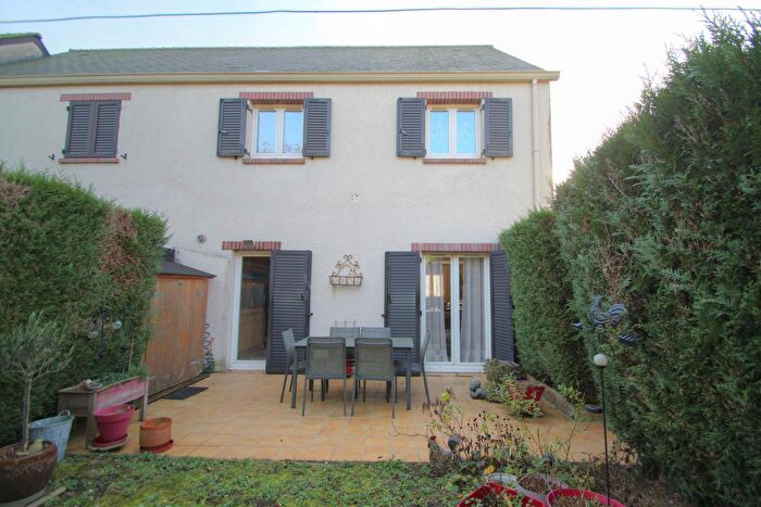 Maison à vendre - Saint-Jean-de-la-Ruelle, Trois Fontaines, Petite Espère, Clémenceau - 4 pièces - 3 chambres