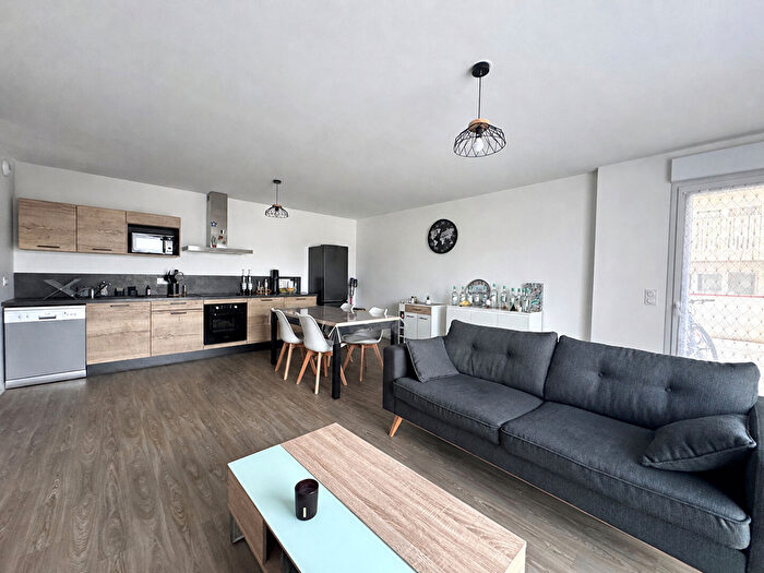 Appartement à vendre - Les Ponts-de-Cé - 3 pièces - 2 chambres