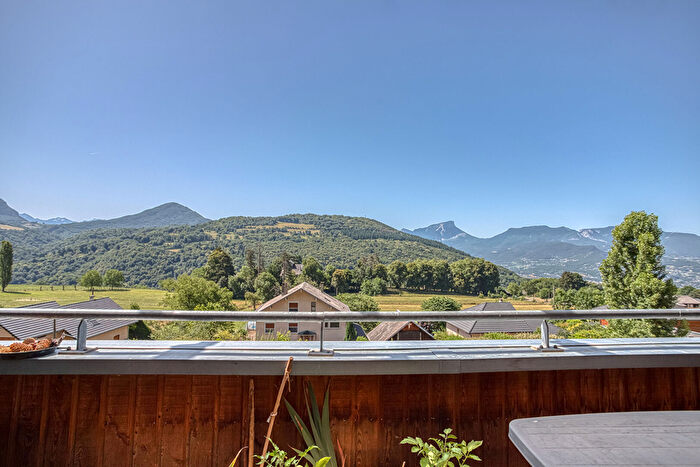 Appartement à vendre - Saint-Jean-dArvey - 3 pièces - 2 chambres