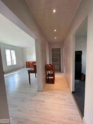 Appartement 3 pièces à Troyes, Gare, à vendre
