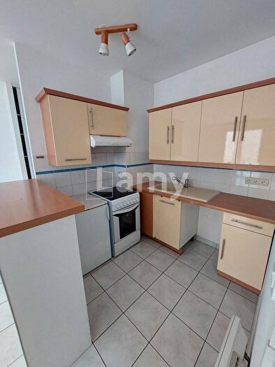 Appartement 2 pièces à Doutre-Saint Jacques-Nazareth, Angers, à louer