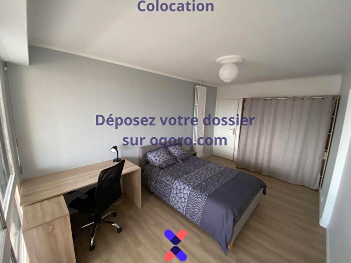 Appartement à louer - Les Larris-Maradas, Pontoise - 7 pièces - 6 chambres