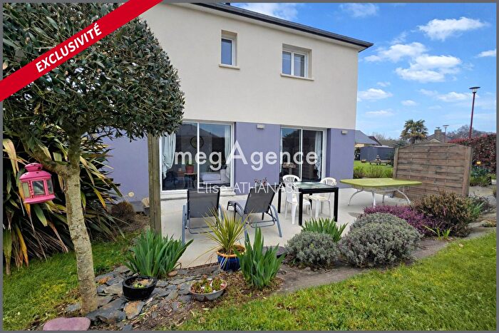 Maison à vendre - Parcé - 6 pièces - 5 chambres