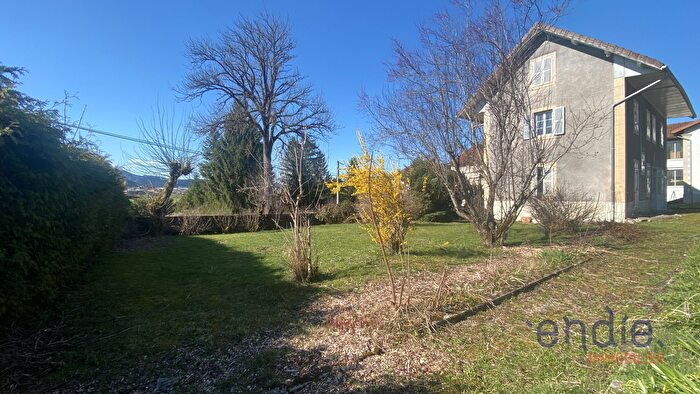 Maison à vendre - Morteau - 11 pièces - 6 chambres