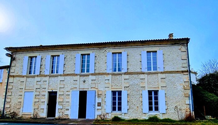 Maison à vendre - Mortagne-sur-Gironde - 6 pièces - 3 chambres