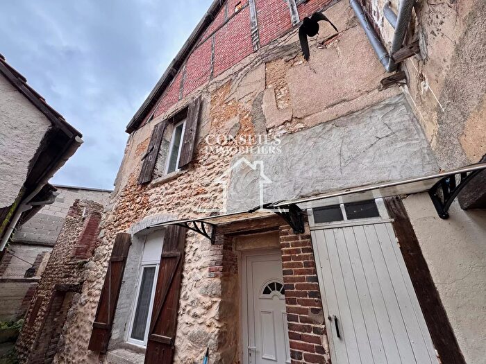 Maison à vendre - Villeneuve-sur-Yonne - 4 pièces - 2 chambres