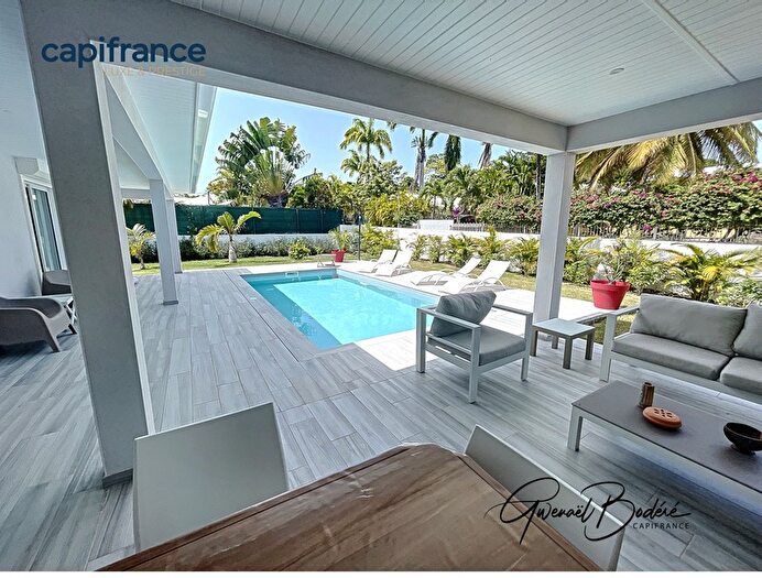 Maison à vendre - Saint-François - 12 pièces - 9 chambres