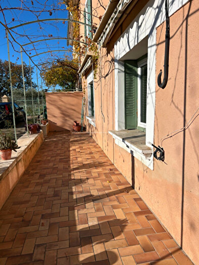 Maison 5 pièces à louer - Suze-la-Rousse