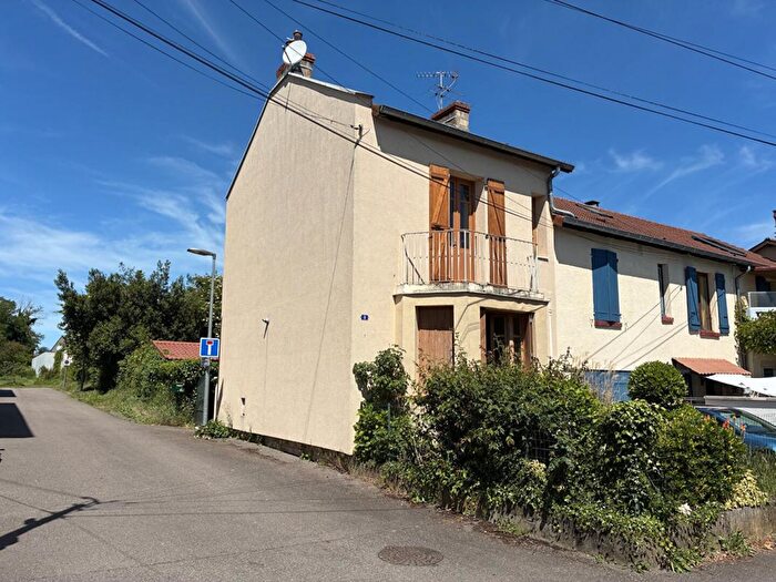 Maison 4 pièces à Châtenoy-le-Royal, à vendre