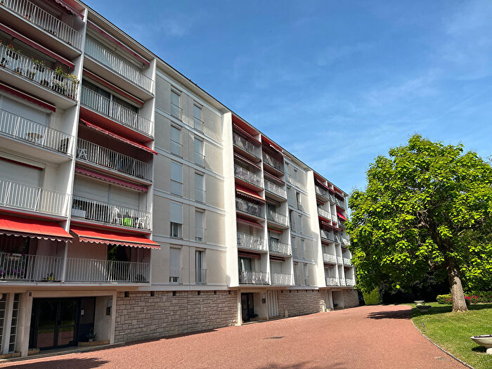 Appartement 4 pièces à Sens, Saint-Paul, Moulin à Tan, à vendre