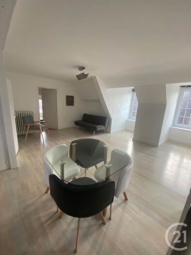 Appartement à louer - Montluçon, Centre-ville, Les Forges - 3 pièces - 2 chambres